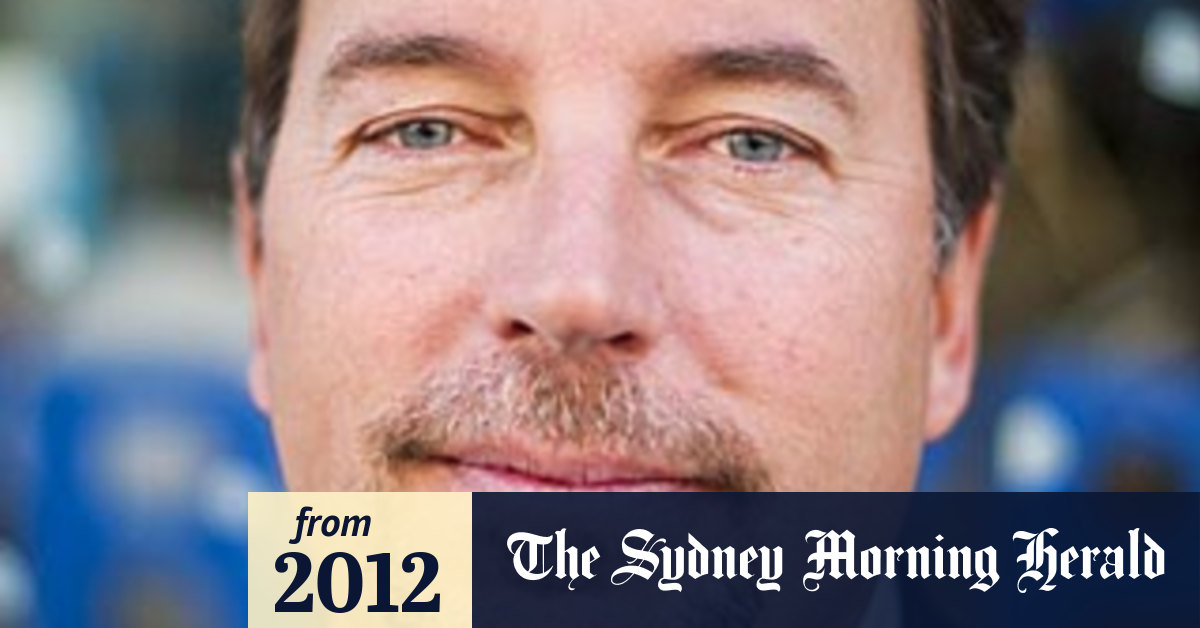 Yahoo CEO steps down after resume scandal